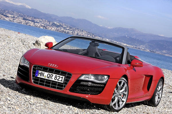 Roberto Carlos a 300 Km por hora em seu Audi R8 Spyder - Tribuna do Norte